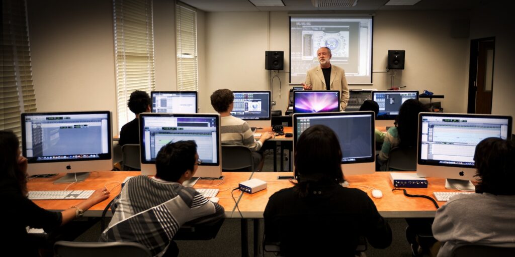 Avid Learning Academy - ThinkEDU Corporate WebSite